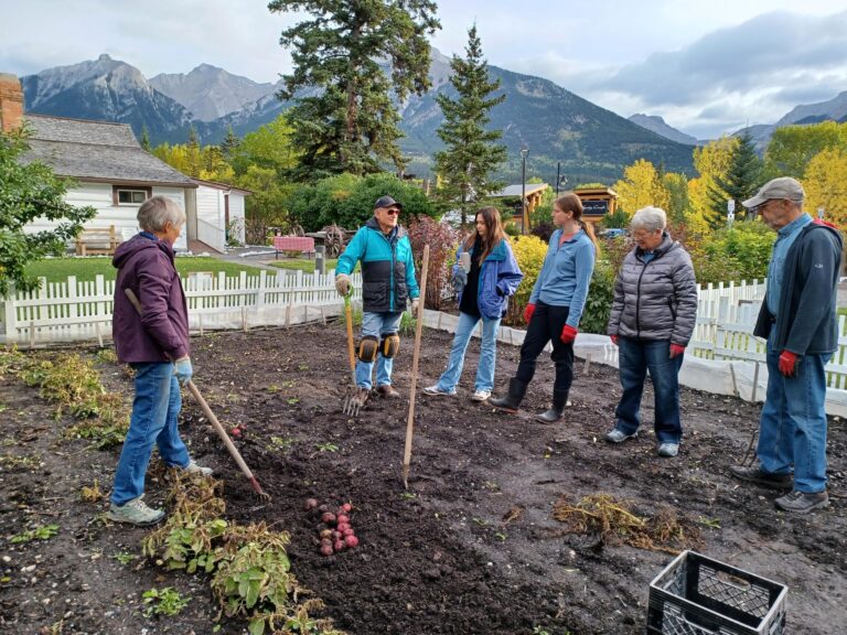 VISITING THE CANMORE NWMP BARRACKS – Canmore Museum